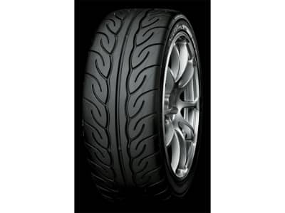 Yokohama AD08 - Tyre City
